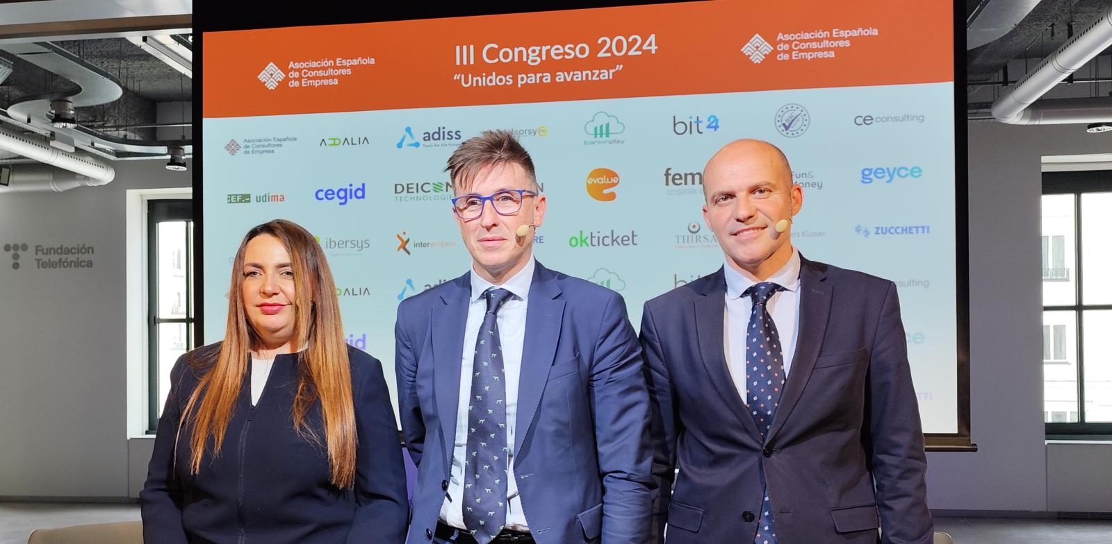 Daniel Garrido: "La formación es clave en la asesoría, un sector que ...